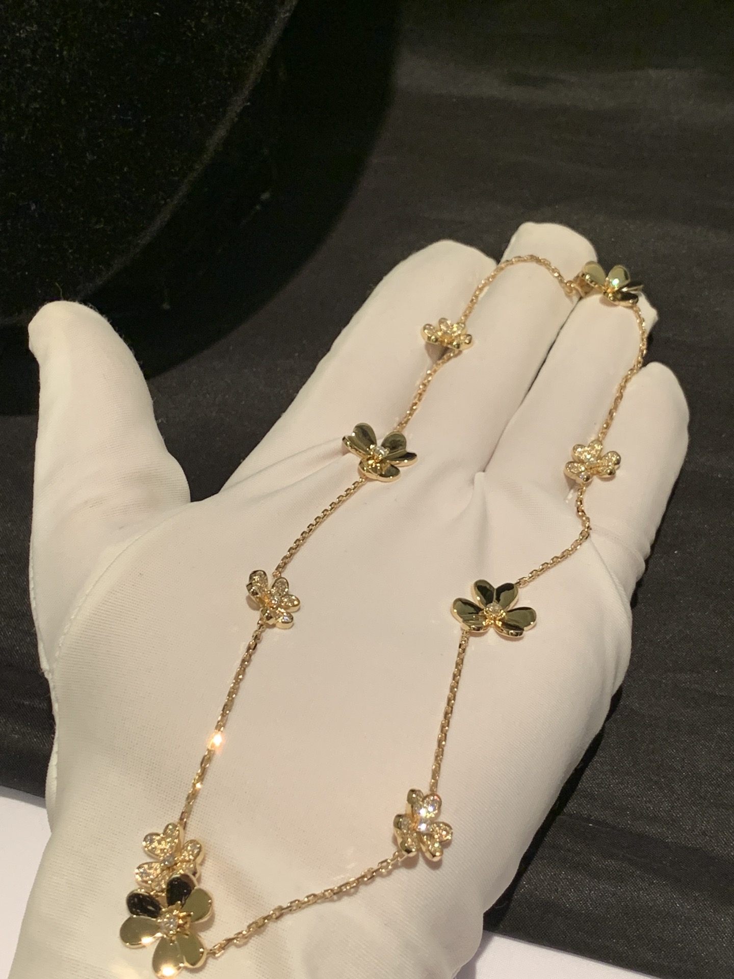 VCA Necklace - Diamond craftsman